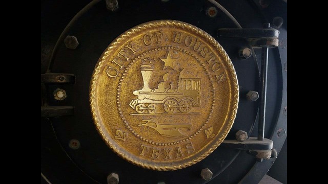 The history behind Judge Hofheinz's Astrodome-AstroWorld railroad car