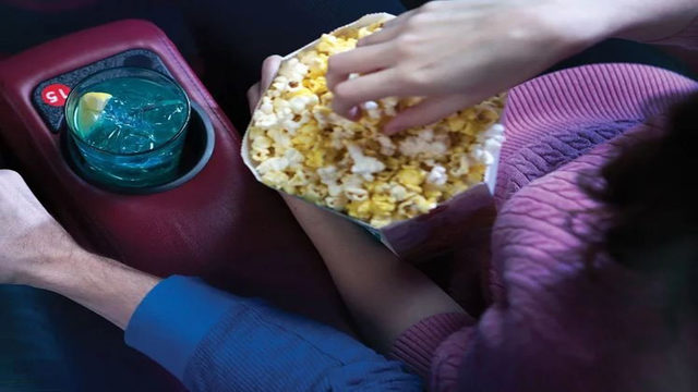 AMC Stubs vs. Regal Unlimited: Which movie subscription service should you pick?