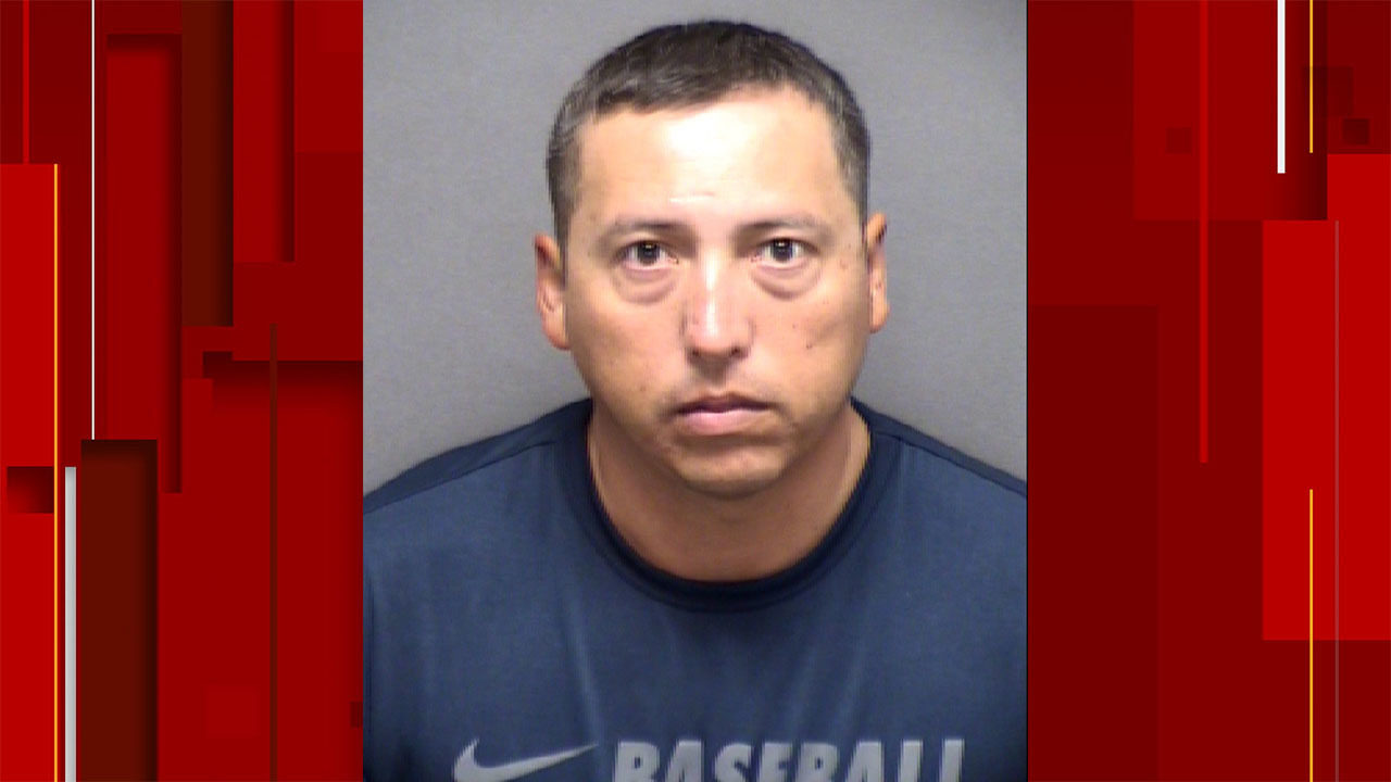 Christopher Block's Instagram, Twitter & Facebook on IDCrawl